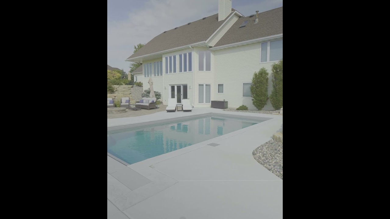 River Pools R28 In Granite